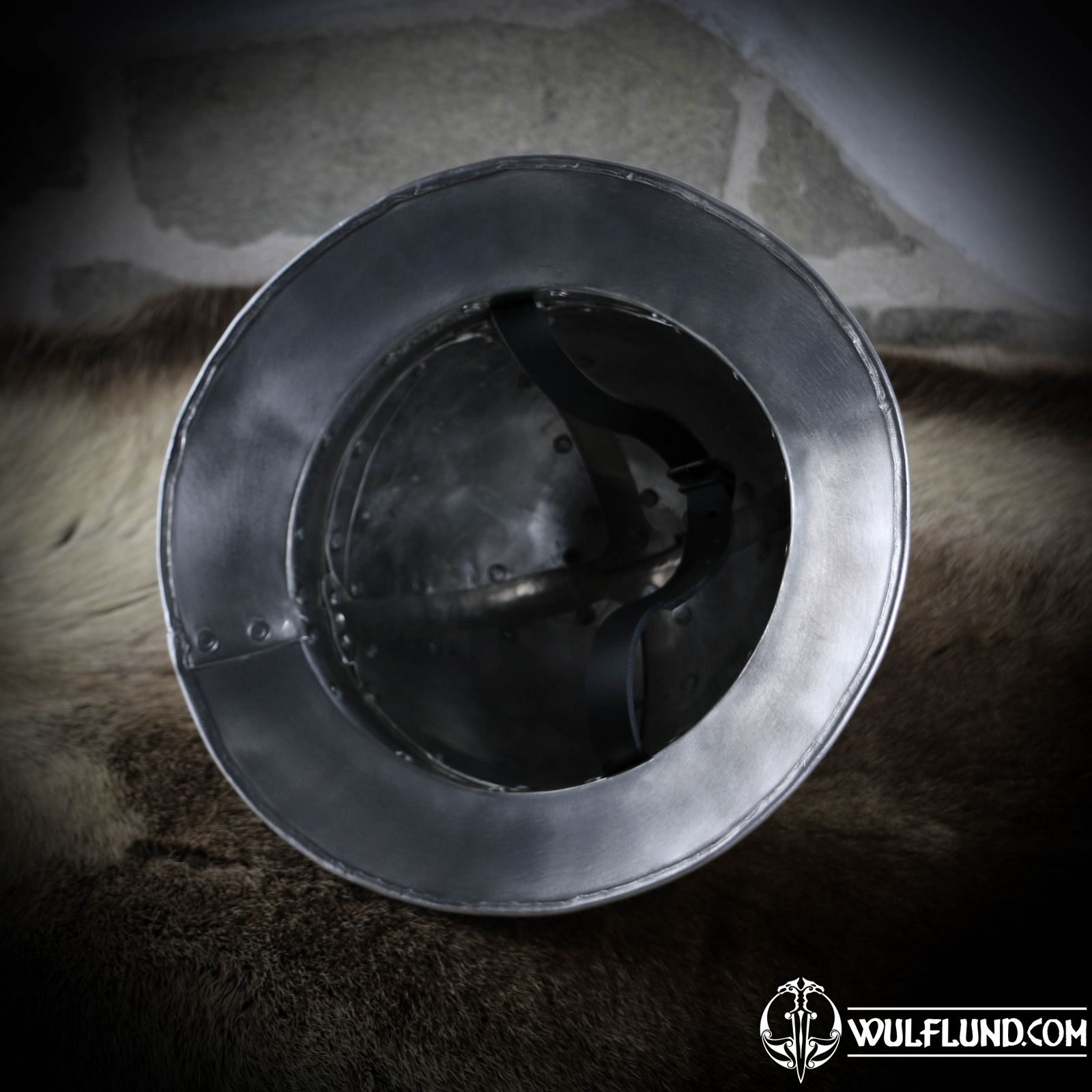 TEMPLAR KNIGHT KETTLE HAT Duralumin - Costume Rental Drakkaria arms and ...