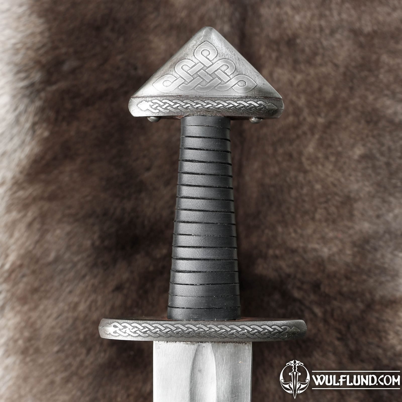 BORG, Viking Sword, etched and blunt Drakkaria Viking swords Swords ...