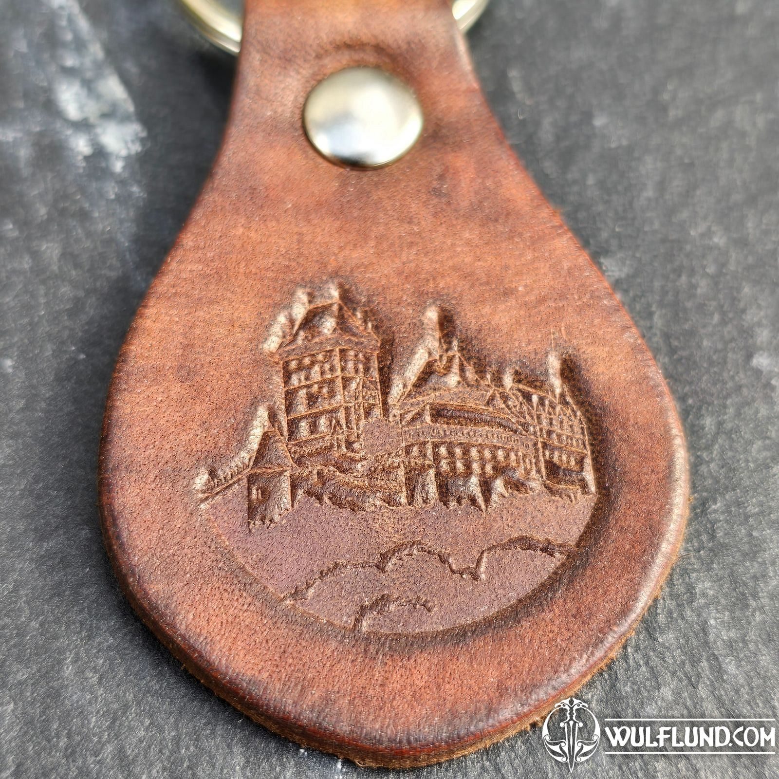 MEDIEVAL CASTLE, key ring, leather Drakkaria Leather keychains Leather ...