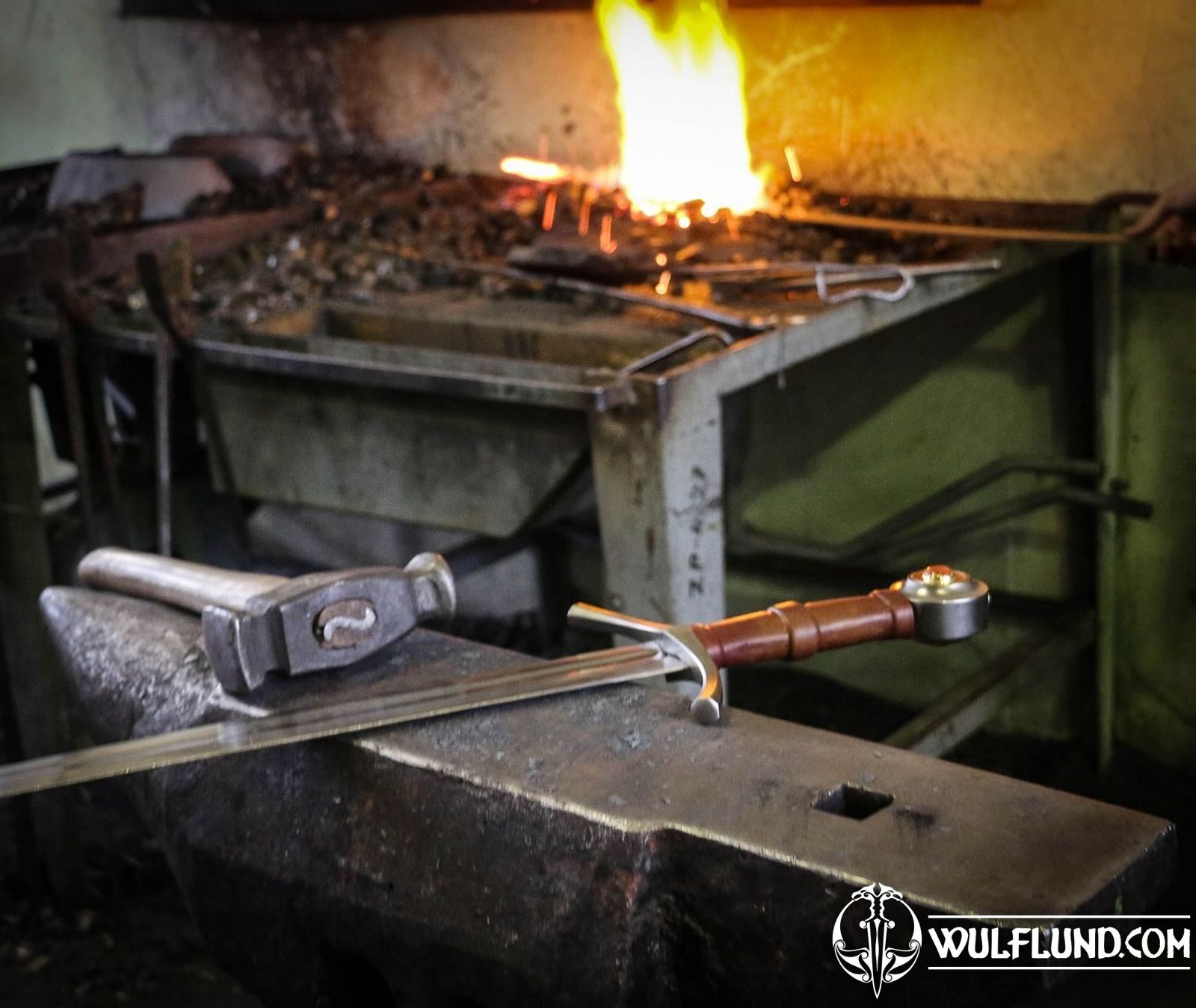 CAROLUS REX, medieval sword forged, sharp replica Drakkaria Medieval ...