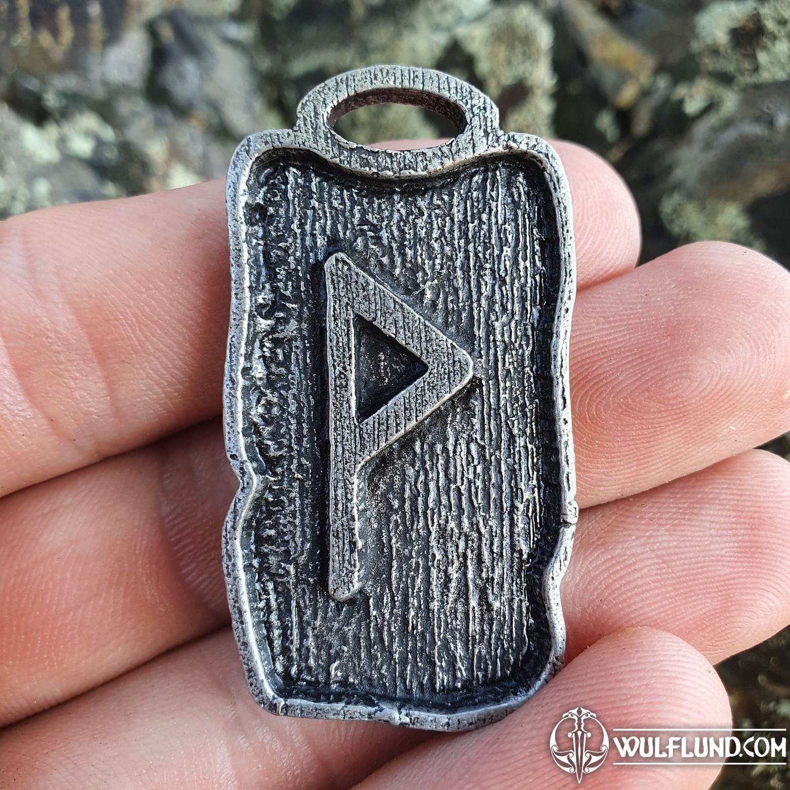 Wunjo, Pendentif Rune, Zinc Drakkaria Runes Amulettes en zinc ...