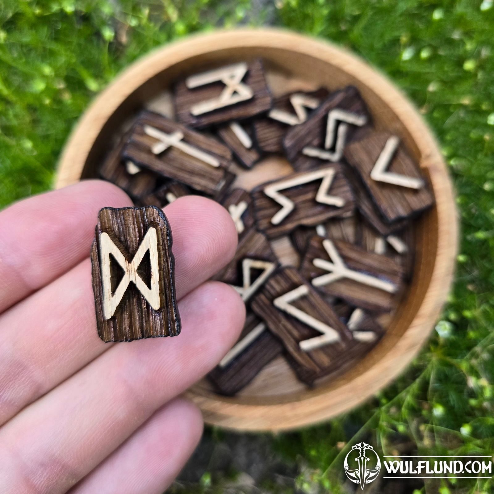 NORSE RUNES - FUTHARK with box - VALKNUT Runes Magic, Home decor Wulflund