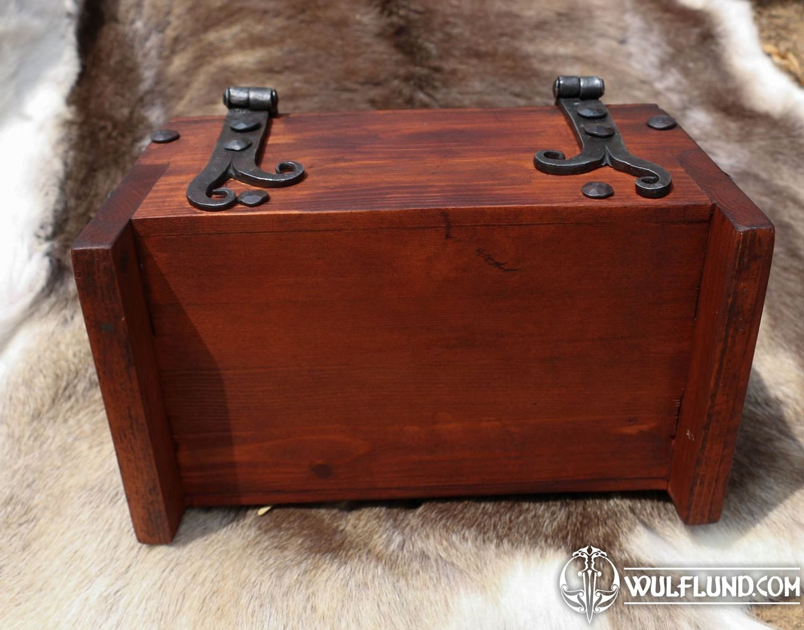HISTORIC chest | Medieval chests Wulflund