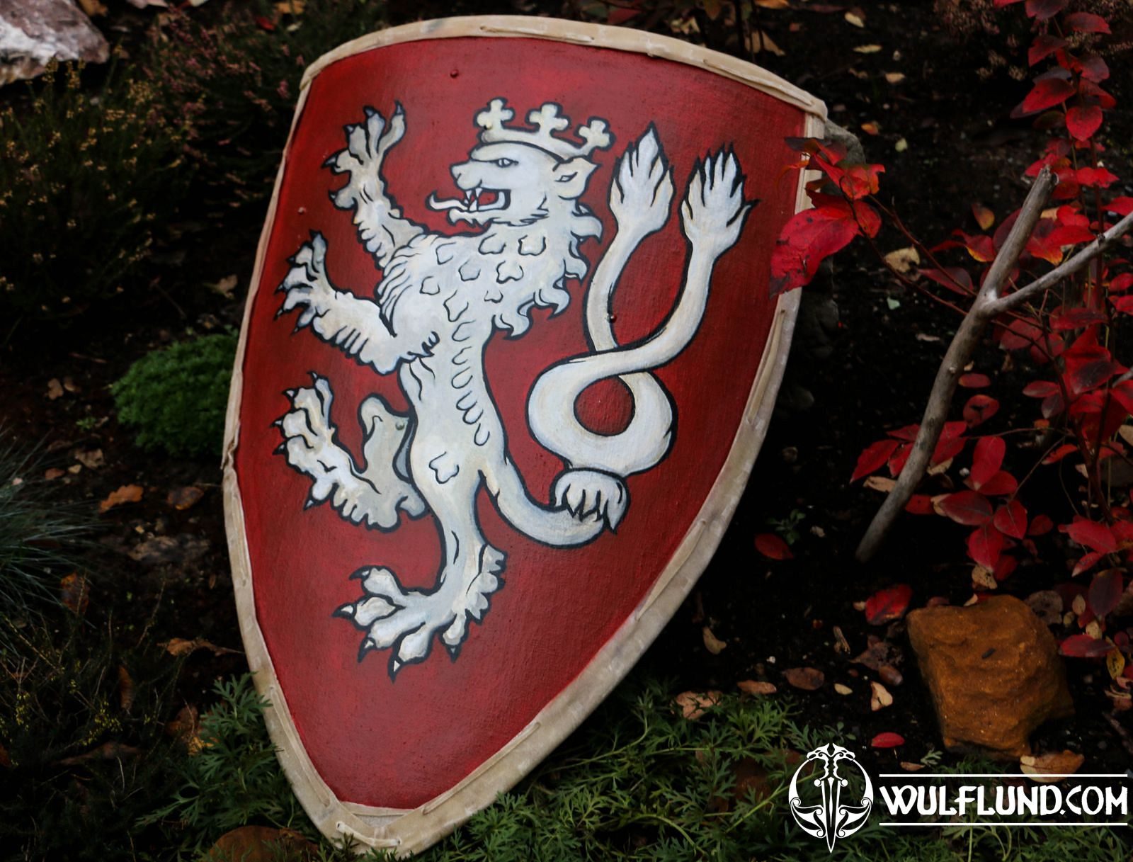 Medieval shield - Bohemian Lion, combat Drakkaria Medieval shields ...