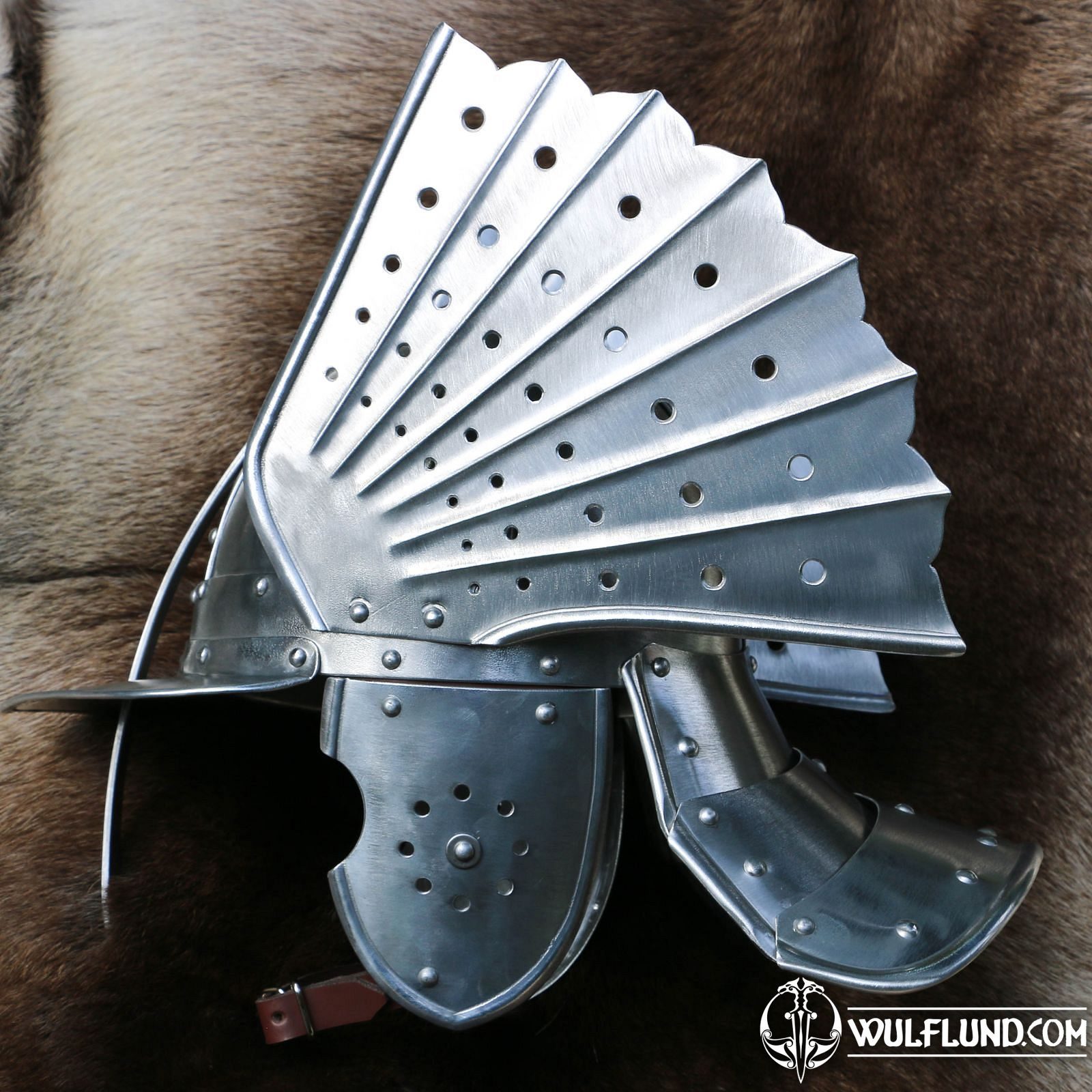 Child Polish Winged Hussar Helmet Rüstkammer für Kinder Rüstungen Wir ...