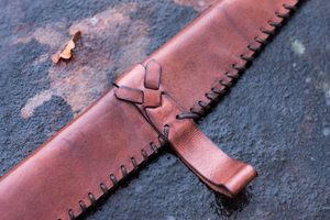 Seax of Beagnoth, runes, leather sheath Wulflund