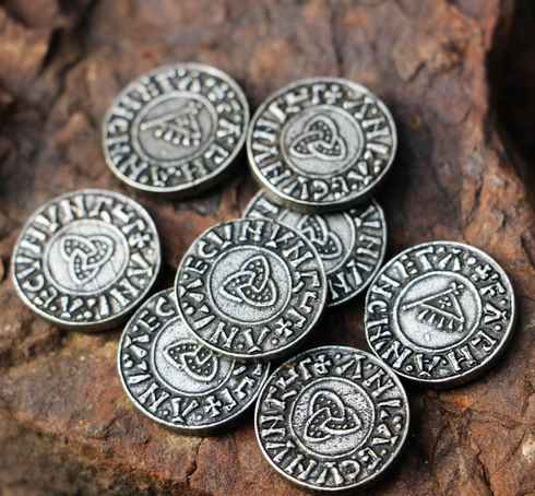 WULFLUND | Laden, Schmuck - Wikinger, Keltisch - Filmrequisiten gegr ...