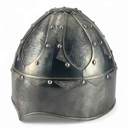 Armour, Helmets Wulflund