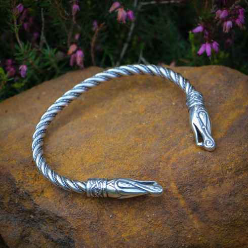 WULFLUND | Swords, Viking pagan shop, Jewelry - wulflund.com