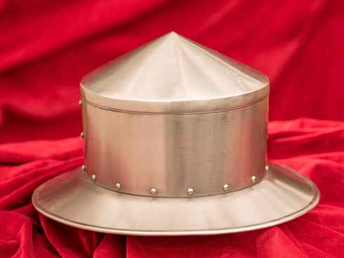 Armour, Helmets Wulflund