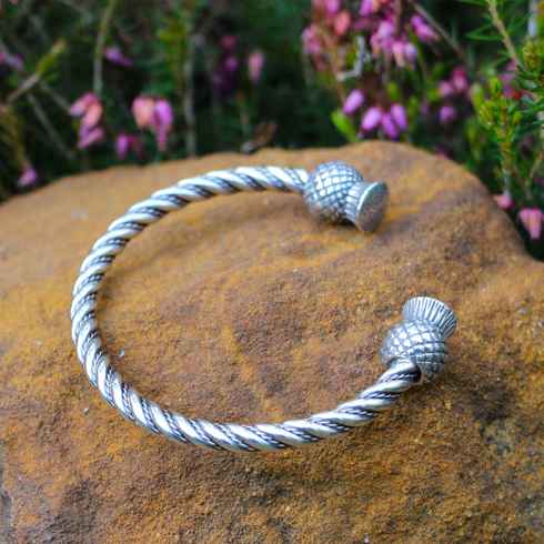 WULFLUND | Swords, Viking pagan shop, Jewelry - wulflund.com