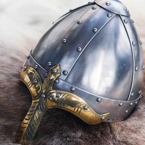 Armour, Helmets Wulflund