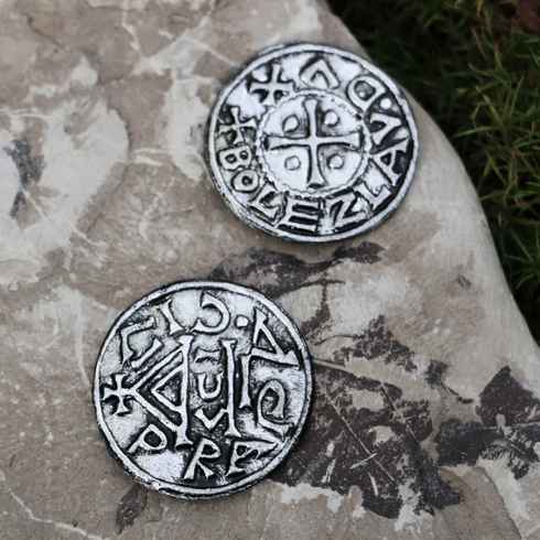 WULFLUND | Swords, Viking pagan shop, Jewelry - wulflund.com