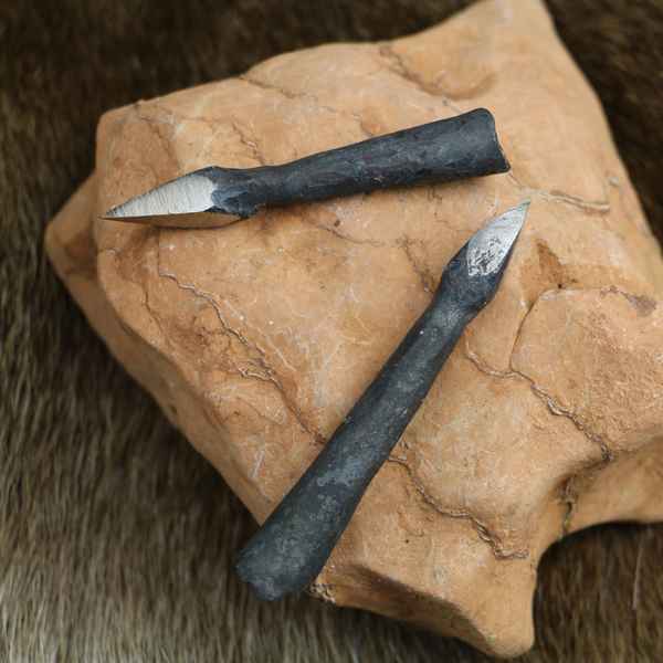 ARROWHEAD Medieval Bodkin point, steel Wulflund