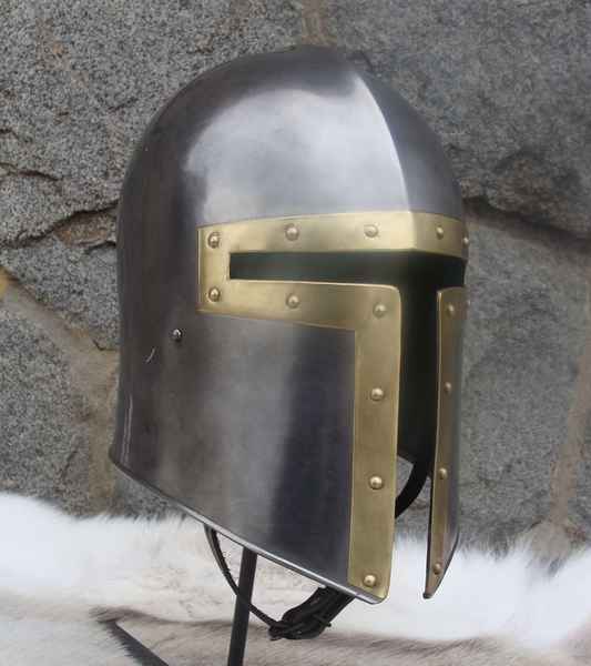 GOTHIC HELMET VI Wulflund