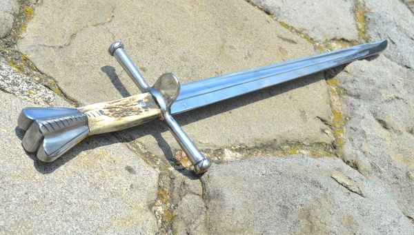 MEDIEVAL FALCHION with an antler handle Wulflund