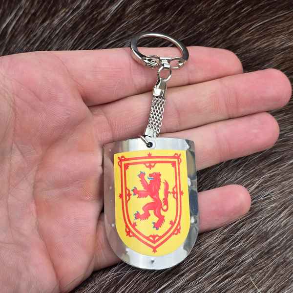 SCOTLAND, MEDIEVAL SHIELD, keychain, metal, handmade Wulflund