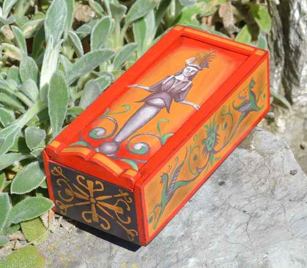 GODDESS, Ancient Rome Wooden Box, replica Wulflund