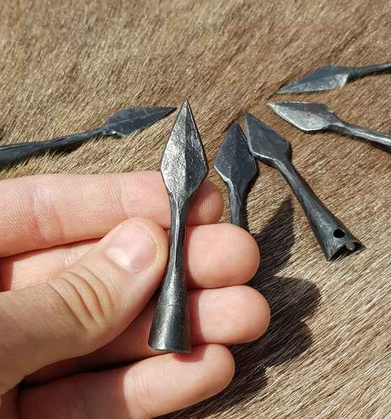 Forged Arrowhead - leaf, steel Wulflund