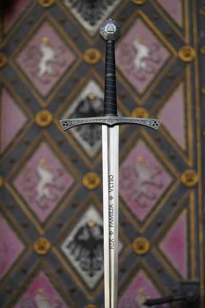 Sir Radzig's Sword – the official replica from Kingdom Come ...