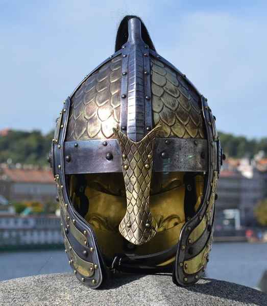 UNIQUE FANTASY HELMET Wulflund