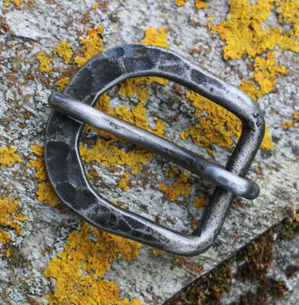 FORGED BUCKLE 5 x 5 cm Wulflund