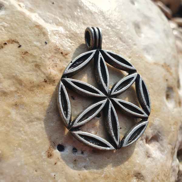 SVARGA, Slavic amulet, zinc Drakkaria All pendants, our production Zinc ...