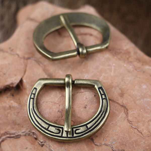 Historical Buckle, 10th century, England zinc ant. brass Wulflund