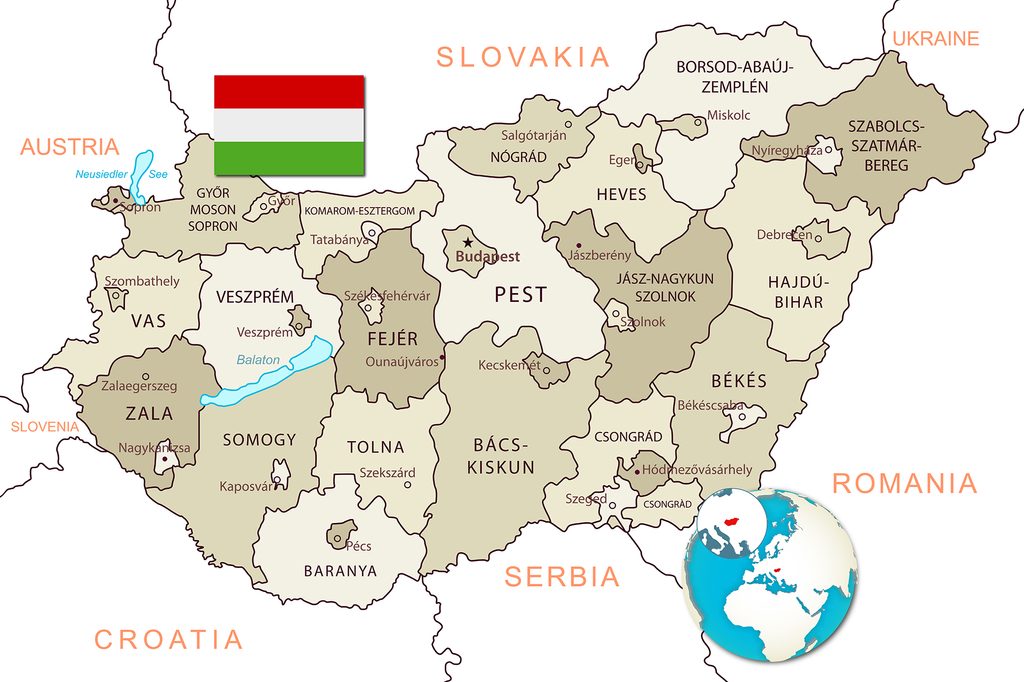 Obraz na korku decentná béžová mapa Maďarska | Dovido.sk