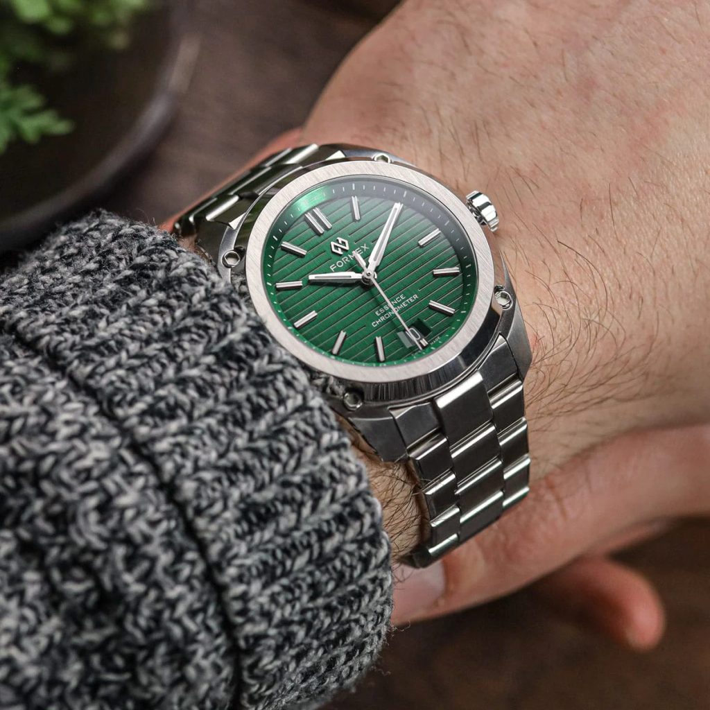 Formex Essence ThirtyNine Automatic Chronometer Green Steel Bracelet ...
