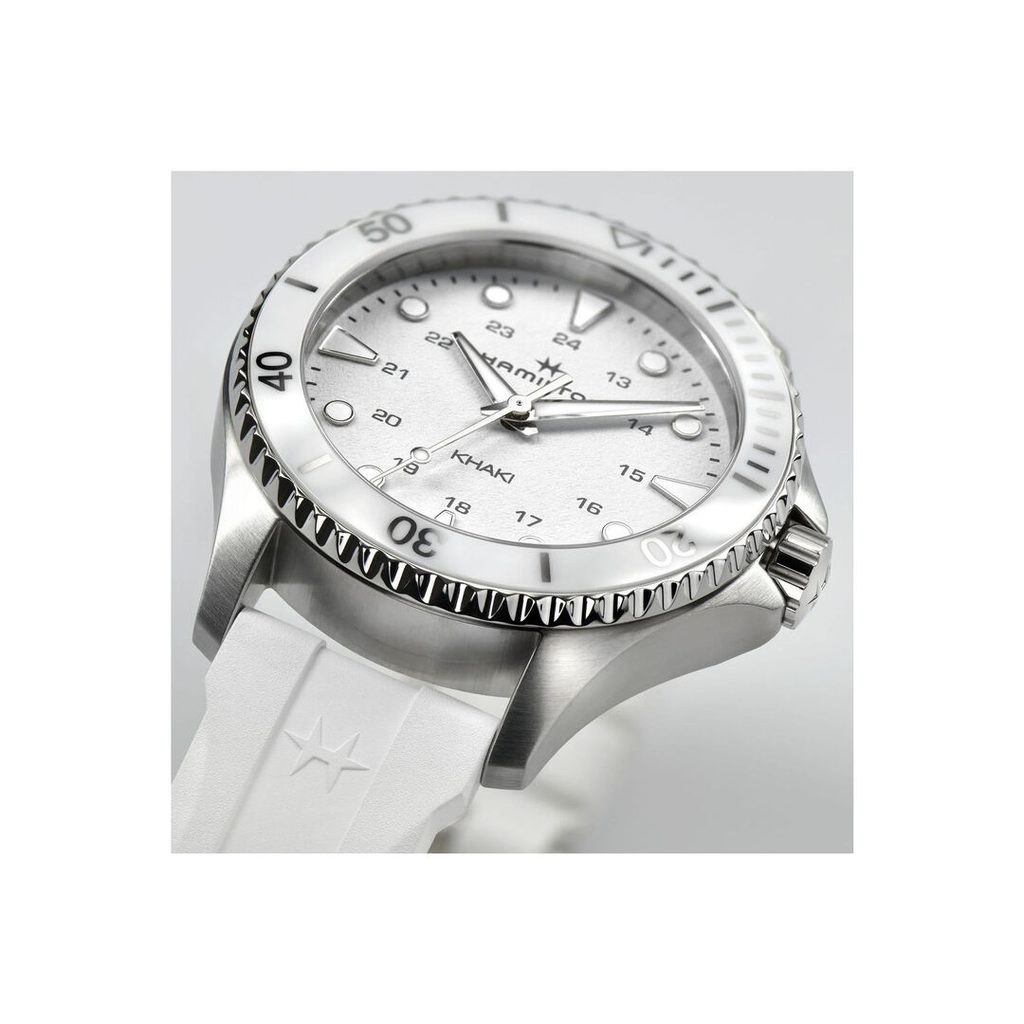 Hamilton Khaki Navy Scuba Quartz H82221310 | Helveti.eu