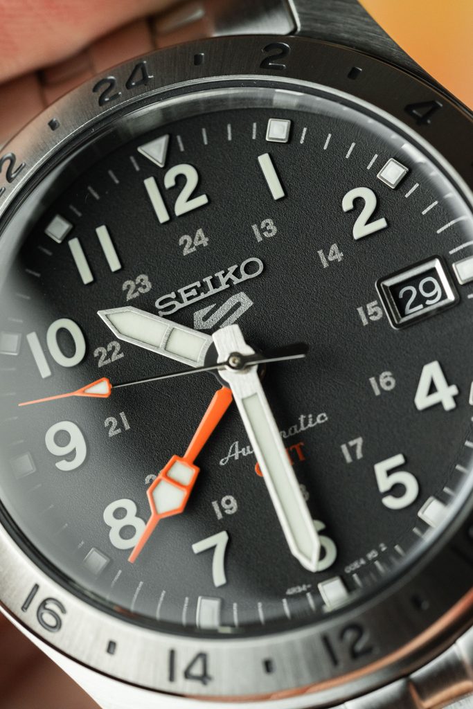 Seiko 5 Sports GMT SSK023K1 | Helveti.cz