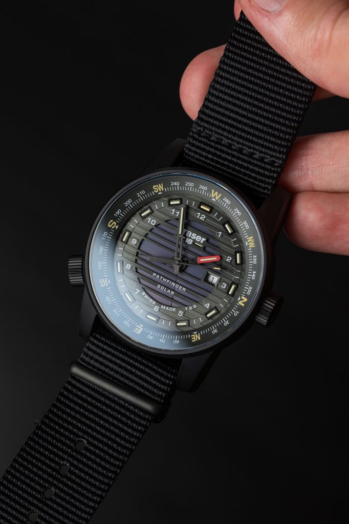Traser P68 Pathfinder Solar Black Černé Nato | Helveti.cz
