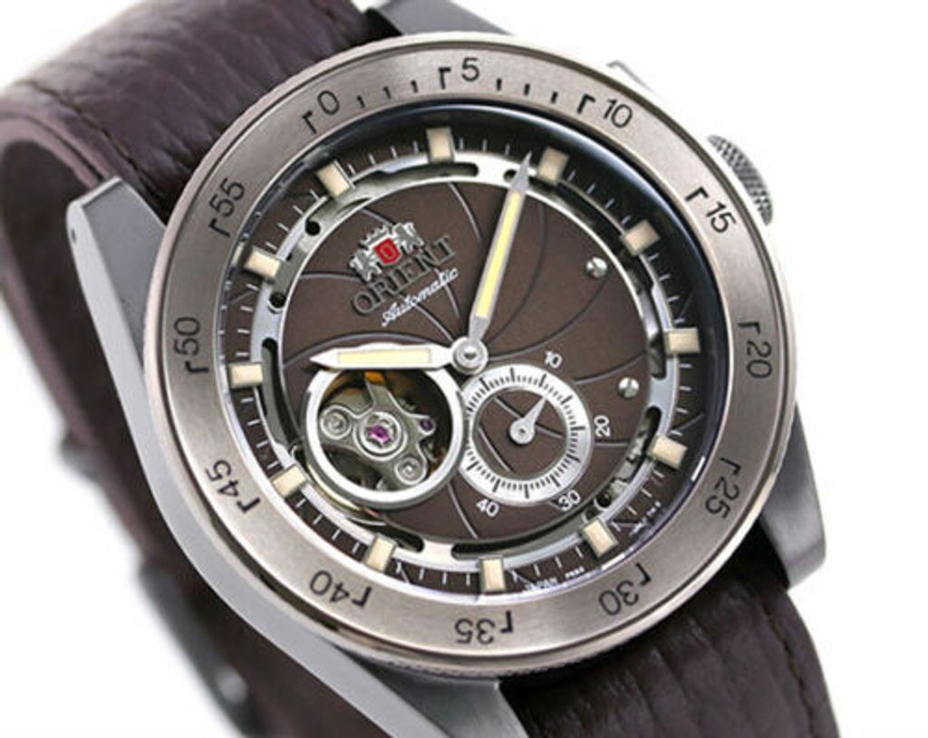 Orient Retro Future Camera RA-AR0203Y | Helveti.eu