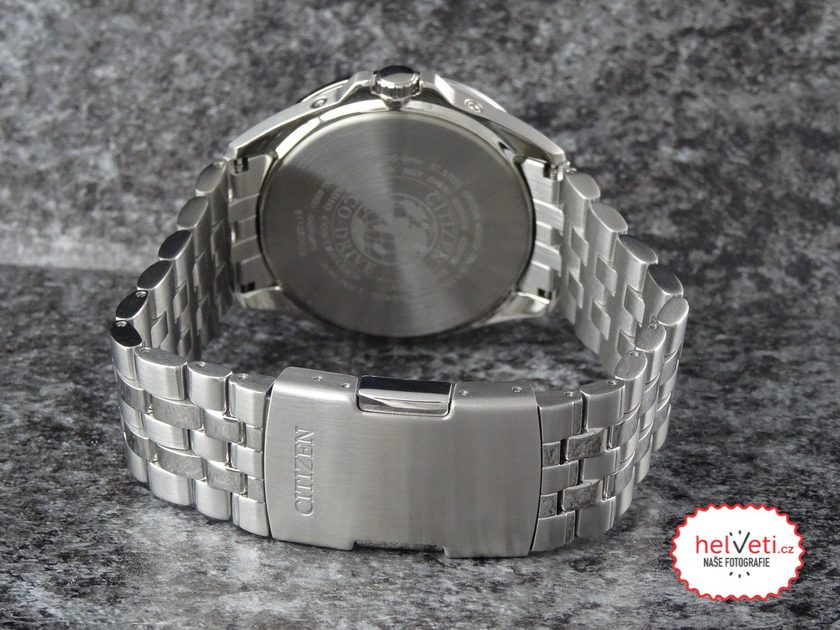 Citizen Global Radio Controlled CB0010-88E | Helveti.cz