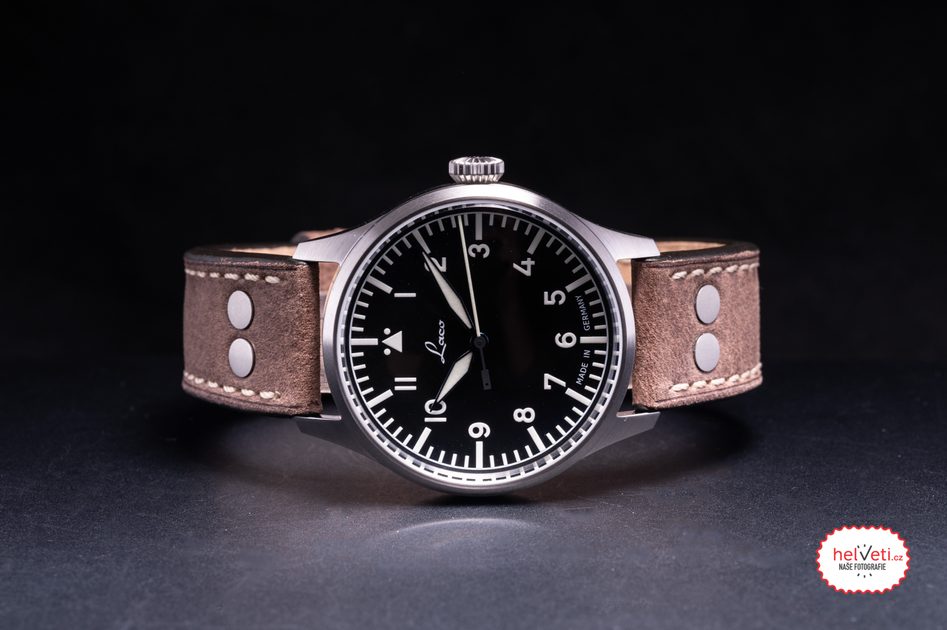 Laco Flieger Stuttgart Pro 40 Automatic Brown Vintage Strap | Helveti.eu