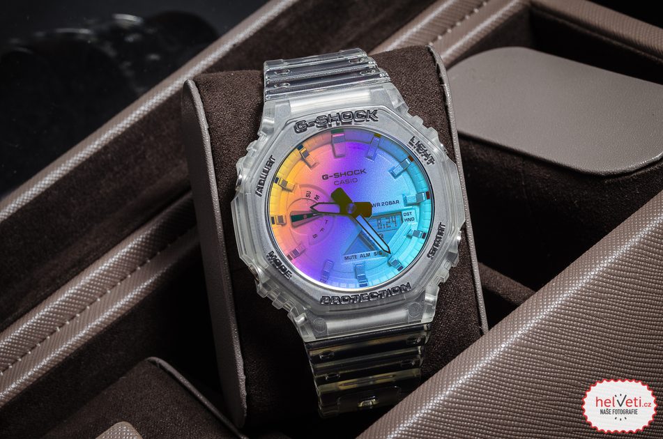 Casio G-Shock GA-2100SRS-7AER Iridescent Color Series | Helveti.eu