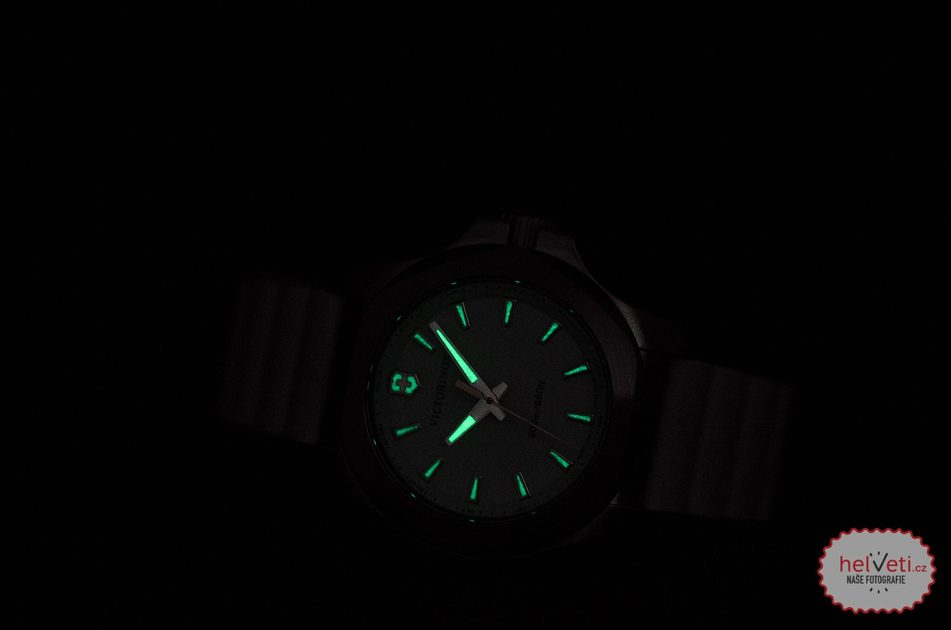 Victorinox I.N.O.X. V 241769 | Helveti.cz