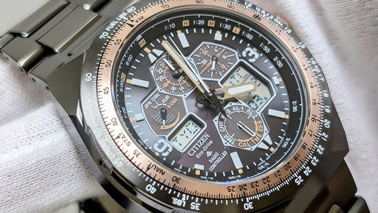 Citizen Promaster Sky Radio Controlled Promaster 35th Anniversary ...