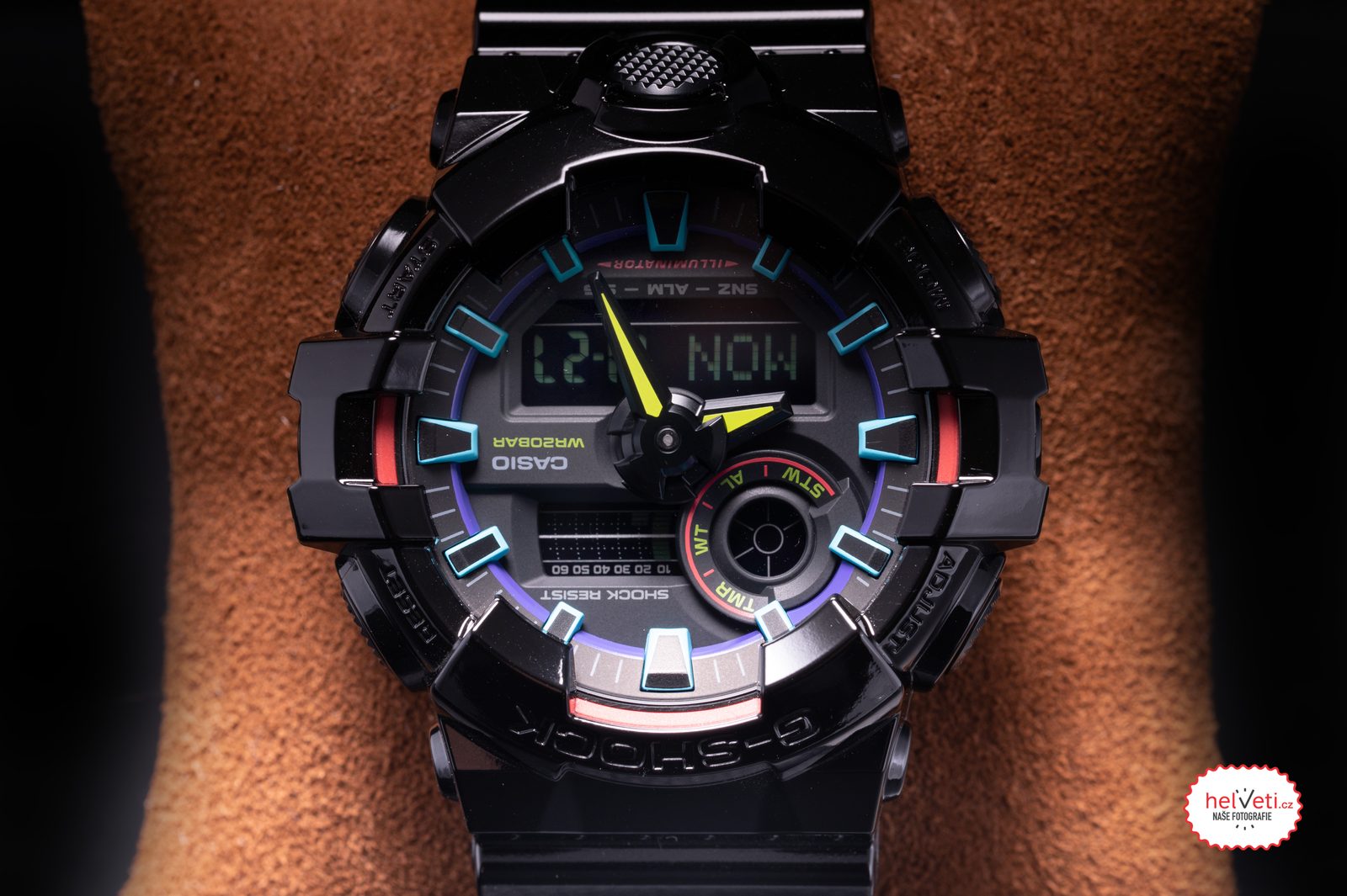 Casio G-Shock GA-700RGB-1AER Virtual Rainbow Series | Helveti.cz ...