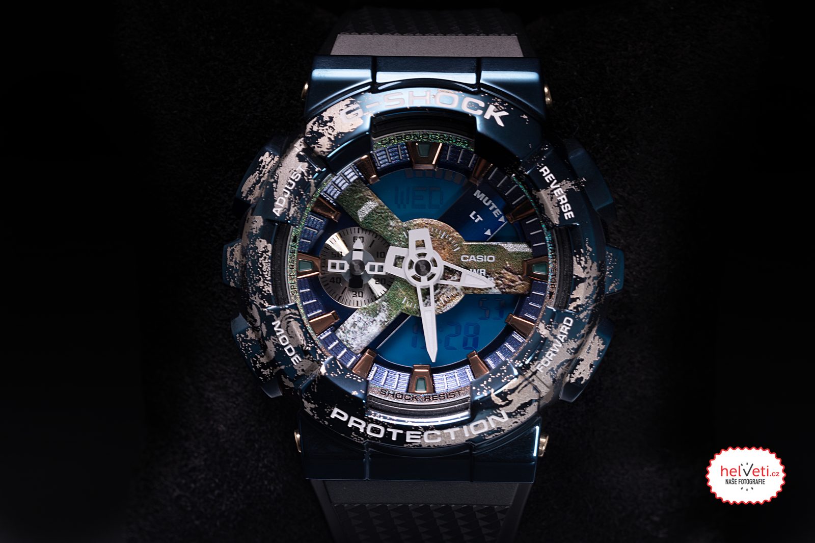 Casio G-Shock GM-110EARTH-1AER Planet Earth | Helveti.cz