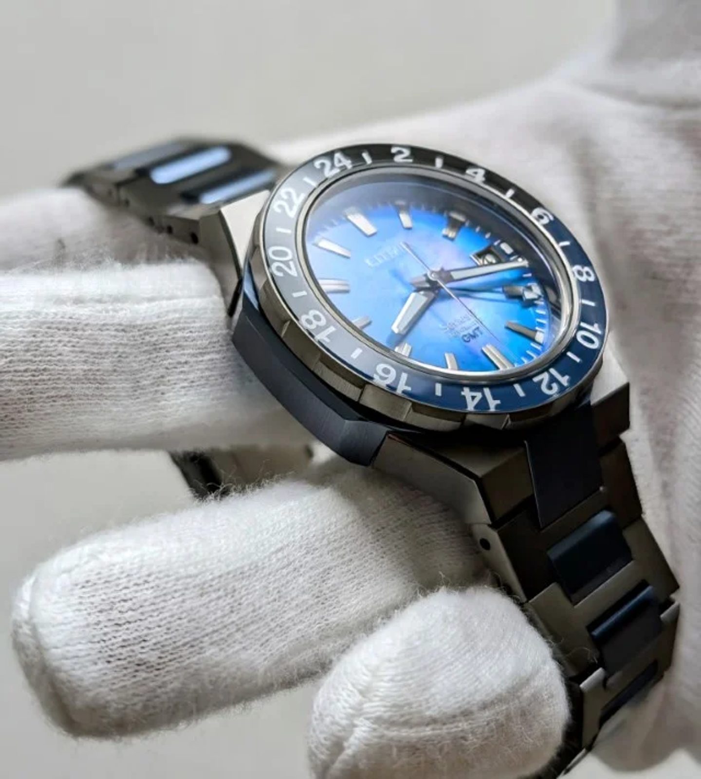 Citizen Series 8 880 GMT Automatic 100th Anniversary Limited Edition NB6036-52N | Helveti.cz