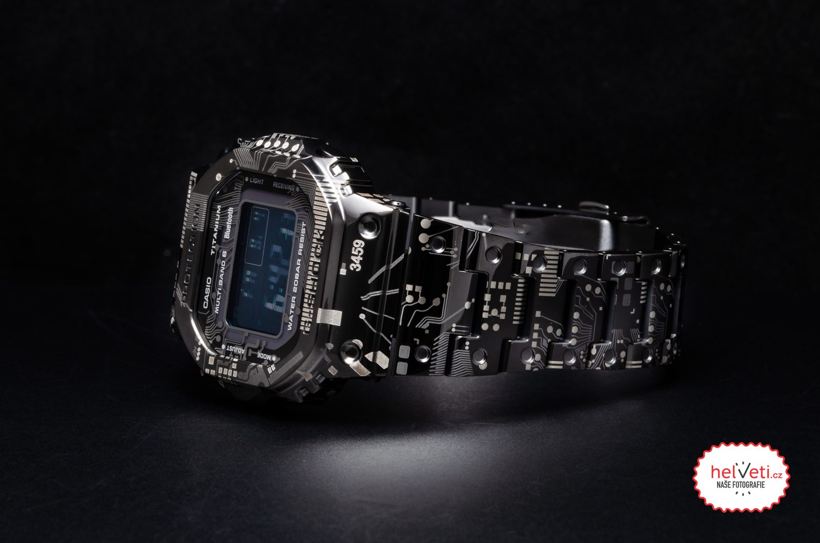Casio G-Shock GMW-B5000TCC-1ER Titanium Circuit Camo Series | Helveti.cz