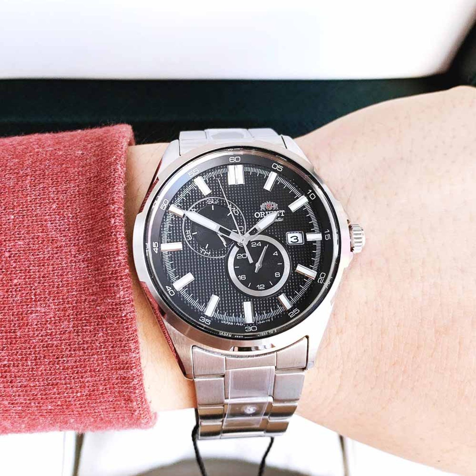 Orient Sports Defender RA-AK0602B | Helveti.cz