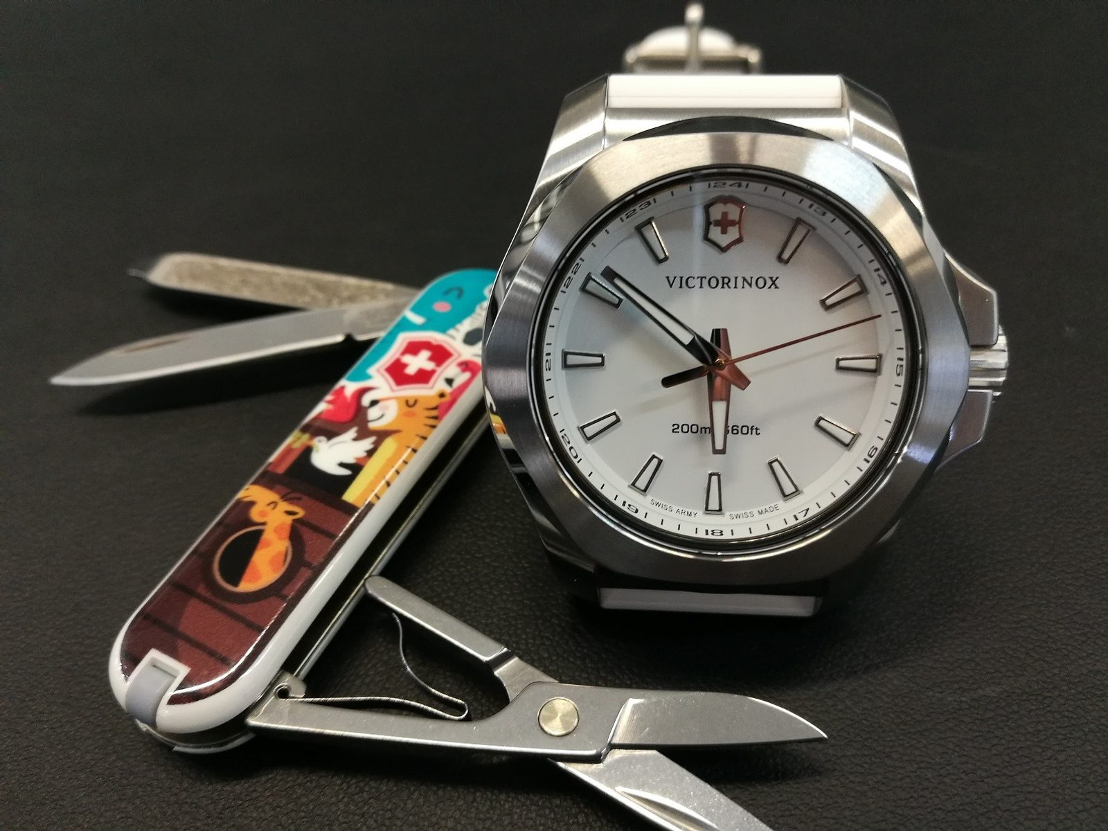 Victorinox I.N.O.X. V 241769 | Helveti.cz | Helveti – Víc než hodinky