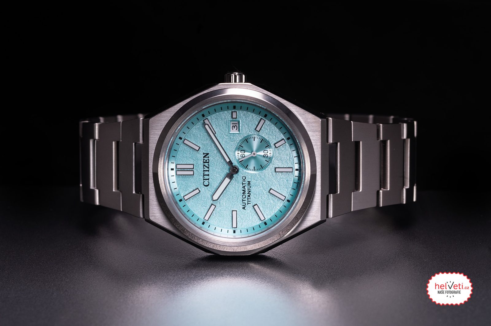 Citizen Super Titanium Automatic Small Seconds NJ0180-80M | Helveti.eu ...
