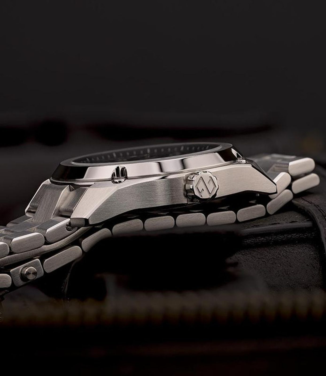 Formex Essence ThirtyNine Automatic Chronometer Green Steel Bracelet ...