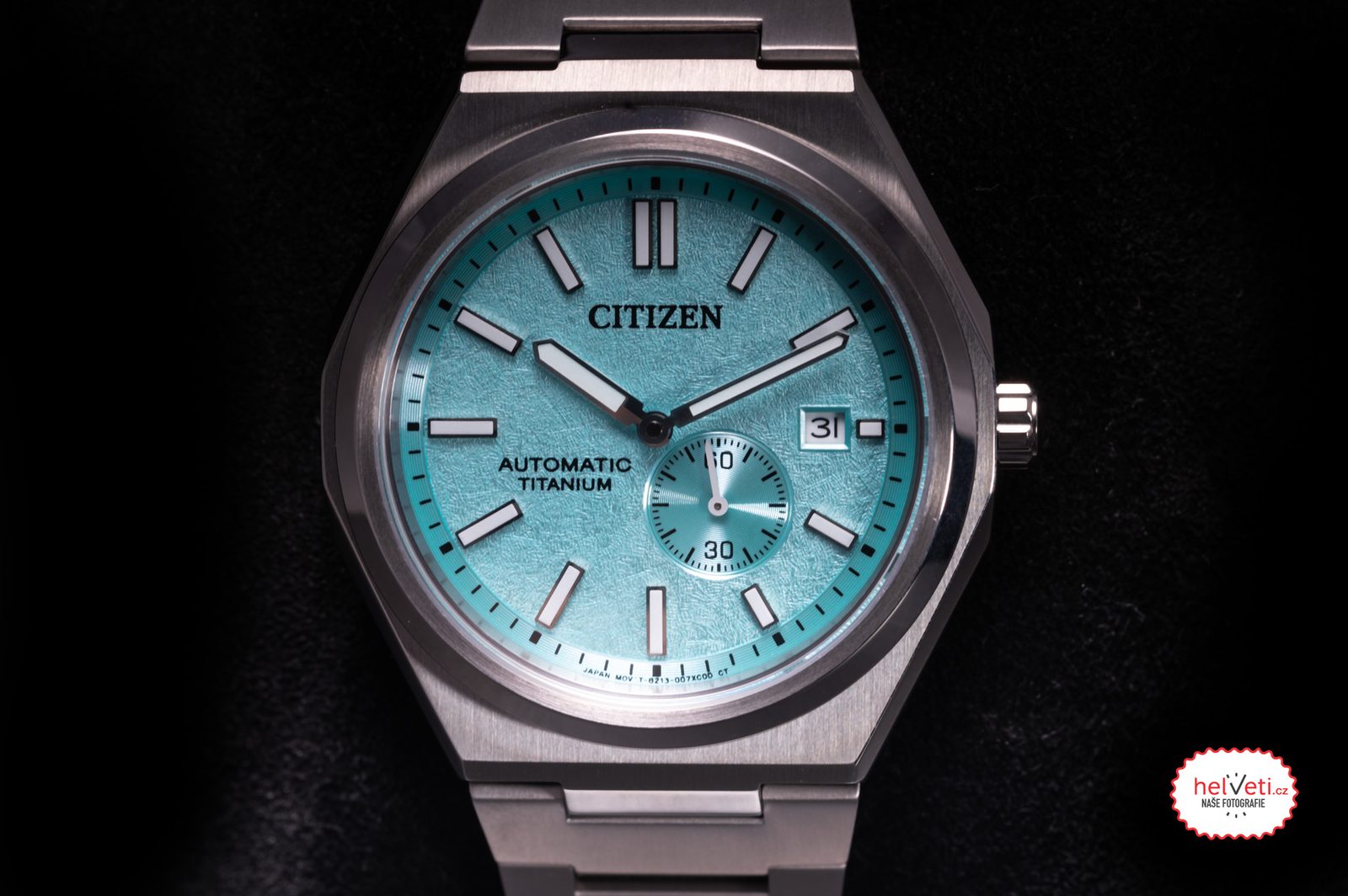 Citizen Super Titanium Automatic Small Seconds NJ0180-80M | Helveti.eu ...