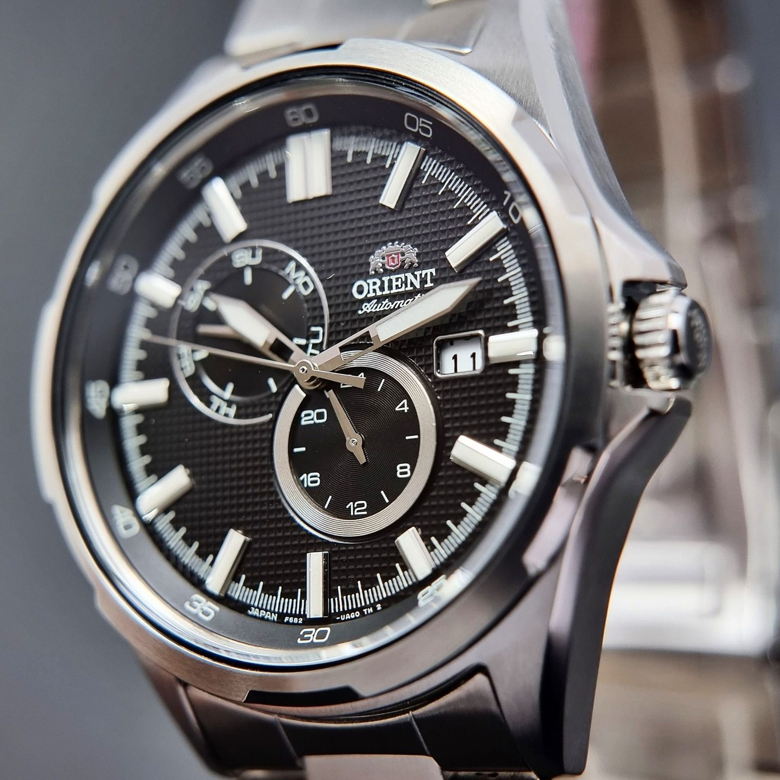 Orient Sports Defender RA-AK0602B | Helveti.cz