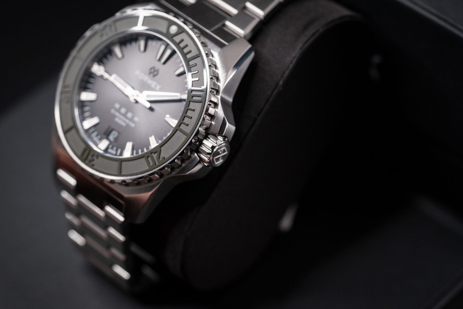 Formex Reef 42 Automatic Chronometer 2200.1.6320.100 | Helveti.cz